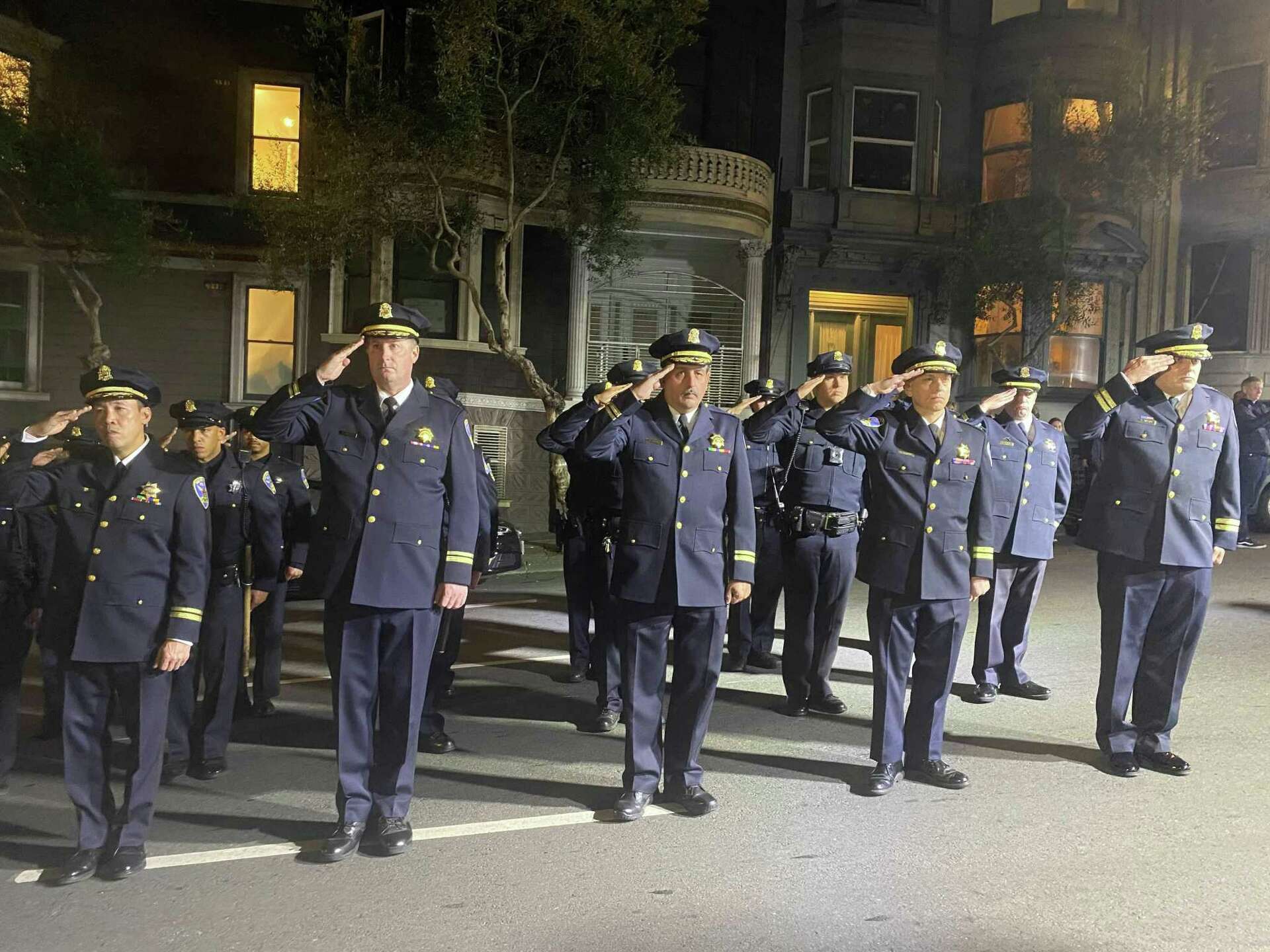 Family, SFPD honor officer slain in 1994 shooting rampage that led to ...
