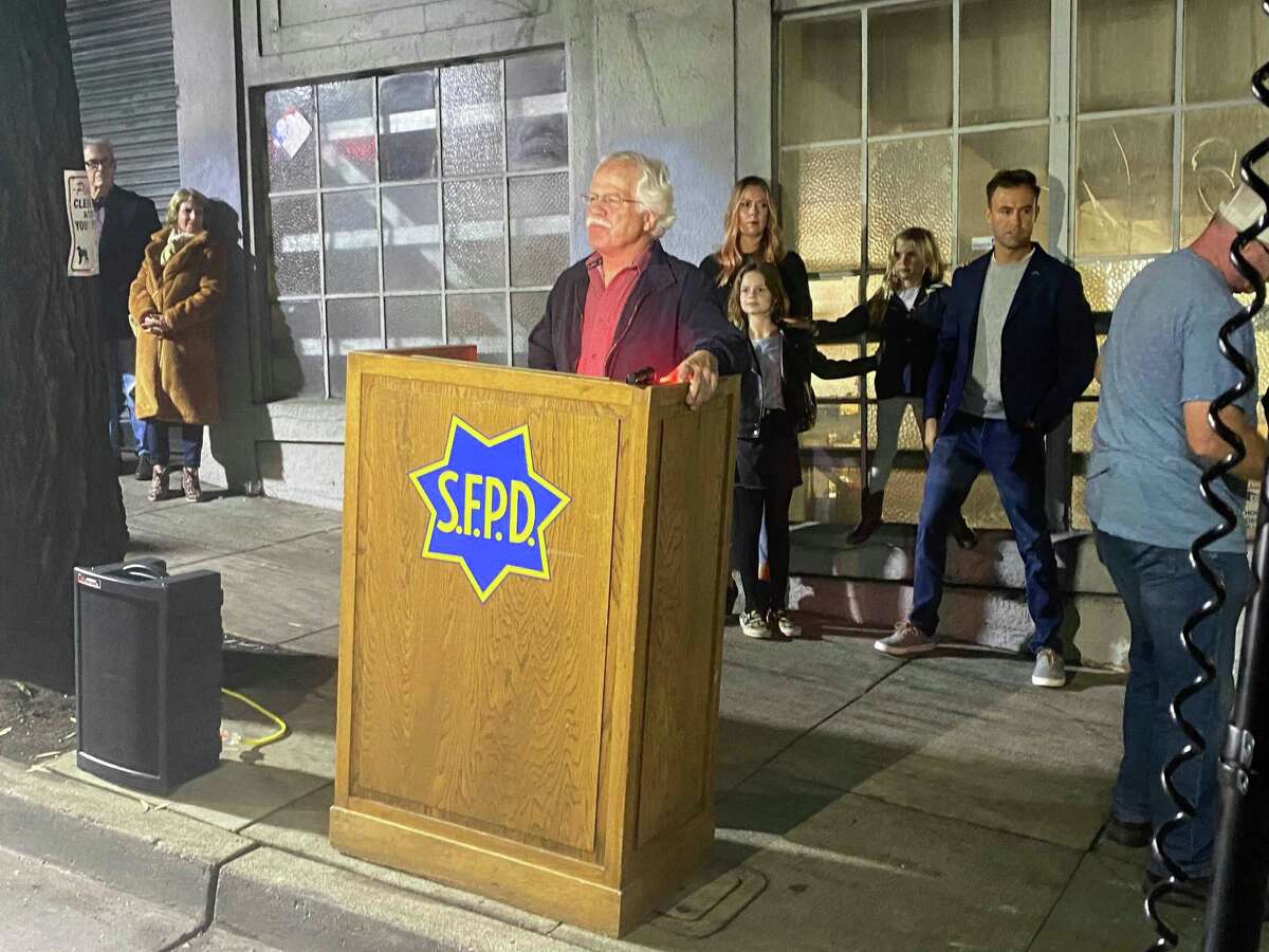 Family, SFPD honor officer slain in 1994 shooting rampage that led to ...