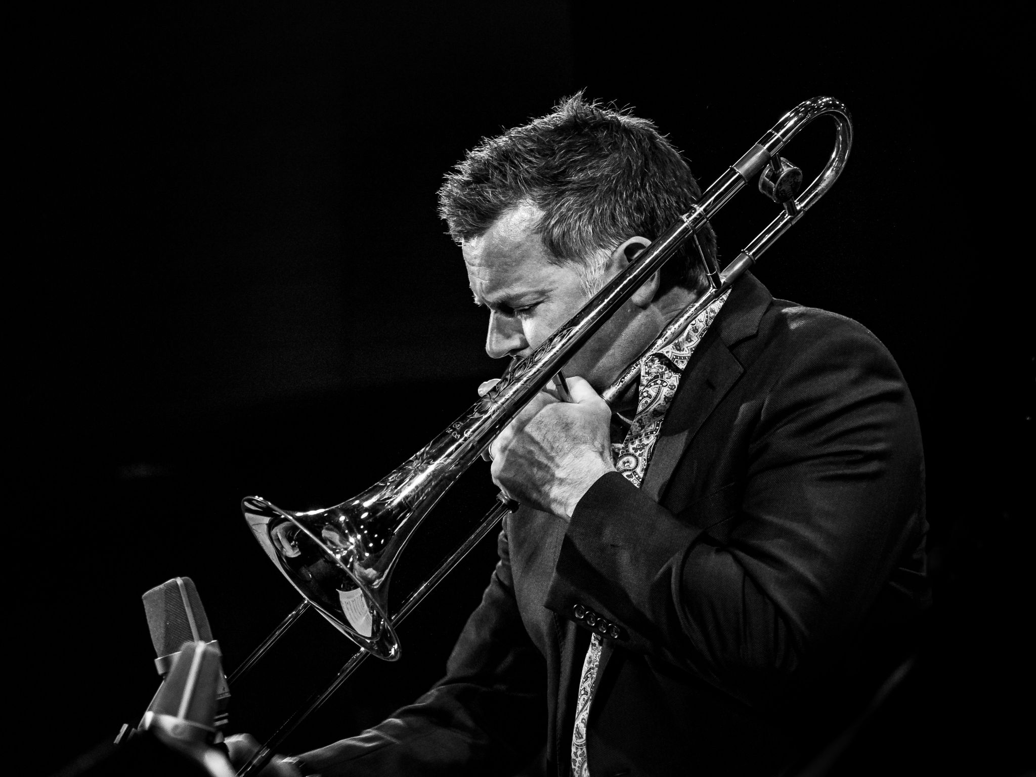 'Sesame Street' musical director reinvents kids' tunes with own quintet