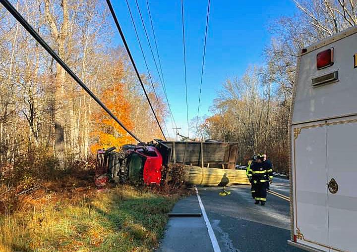 police-route-2-closed-in-north-stonington-after-truck-crash