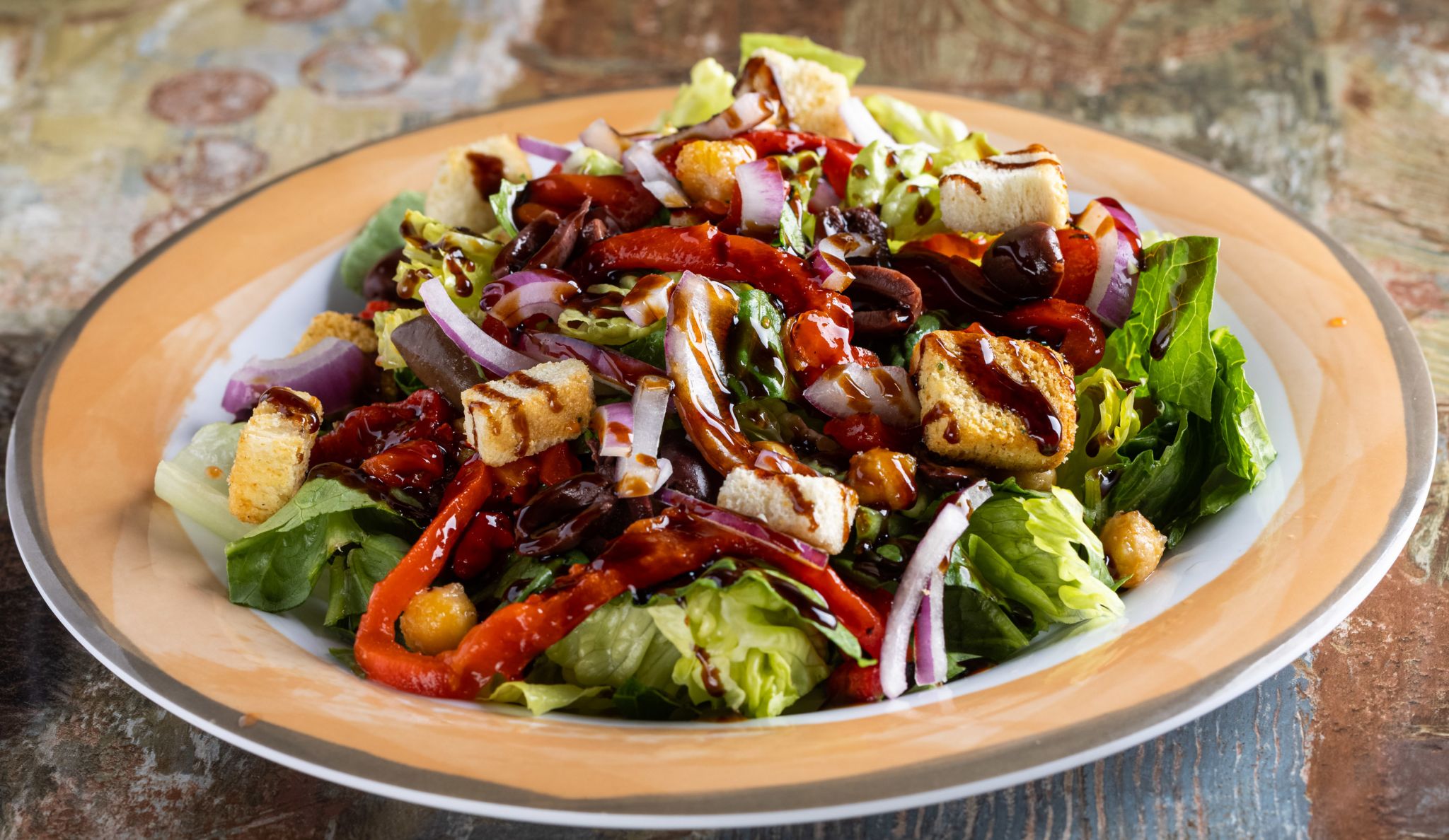 Critic's notebook: Ground Up Cafe in Albany, Superior Merchandise in Troy