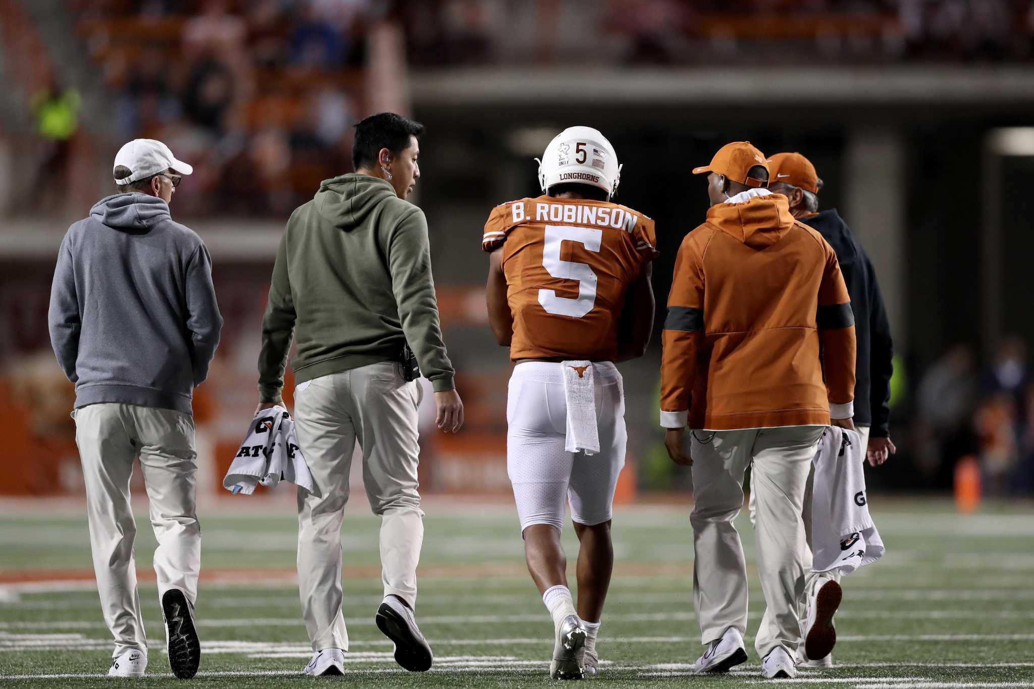 Season over for Texas running back Bijan Robinson
