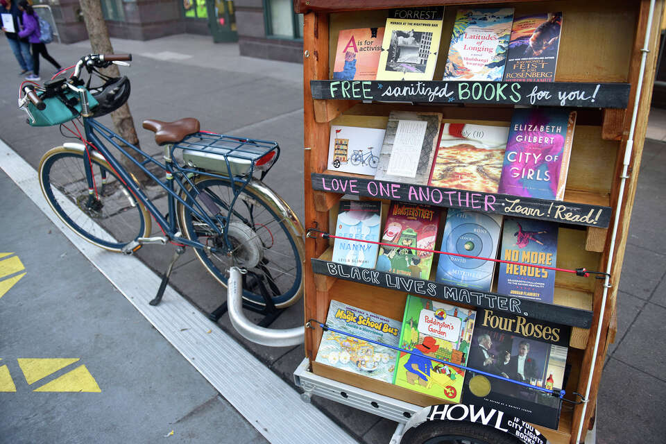 Bibliobicicleta is taking San Francisco by storm