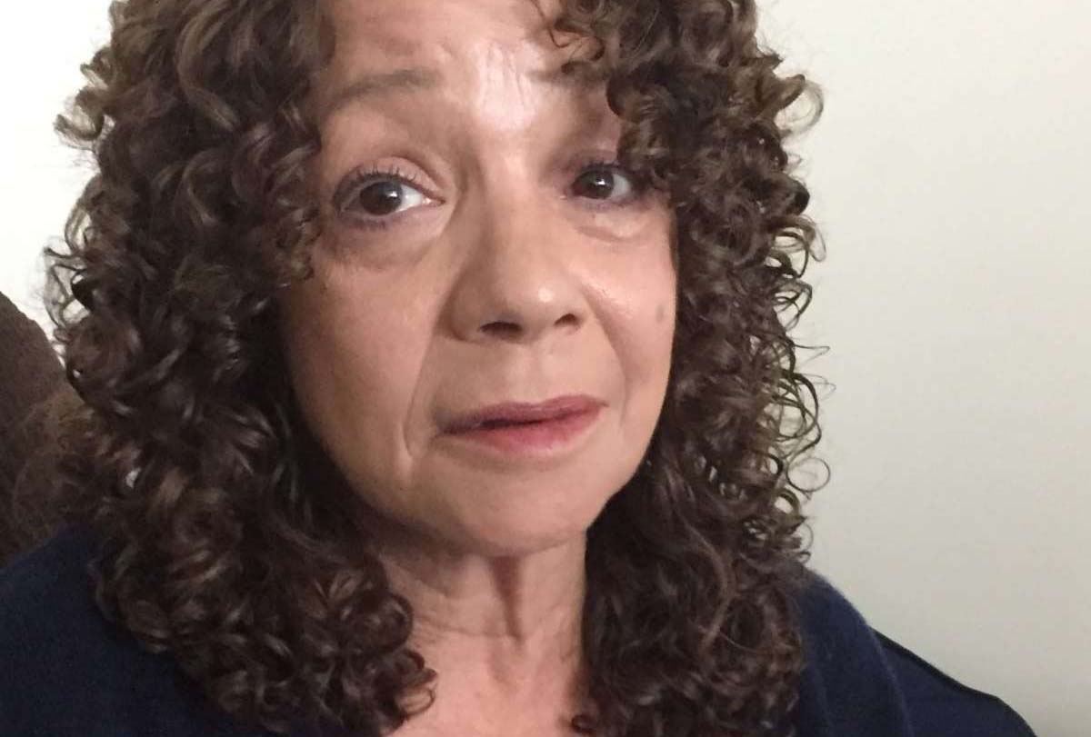 Alison Carey, Mariah Carey's sister, and their mom, Patricia, die