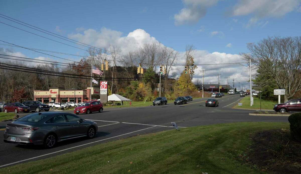 State starts long-awaited Route 202 project in Brookfield to alleviate ...