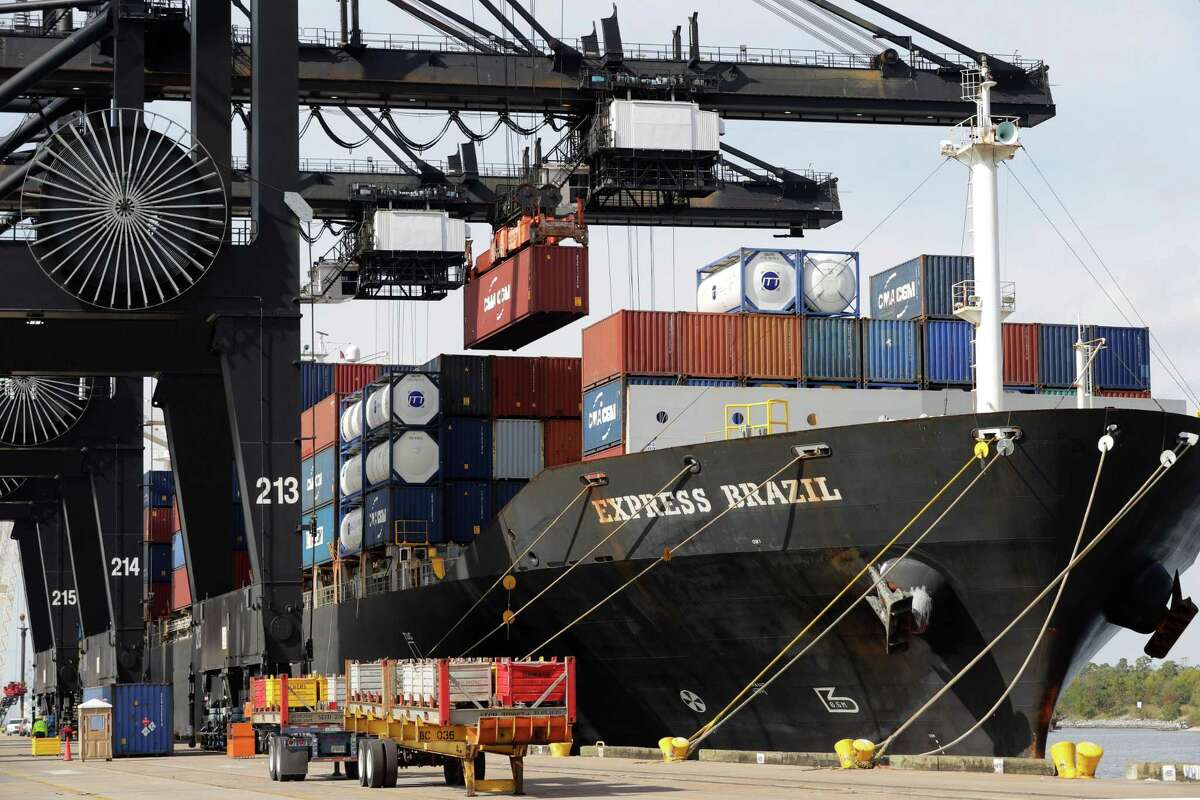 Port Houston supply chain struggling to meet demand, as 10,000 trucks ...