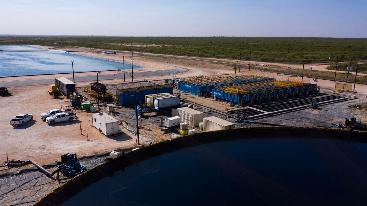 Select Energy Services acquires Breakwater Energy Partners