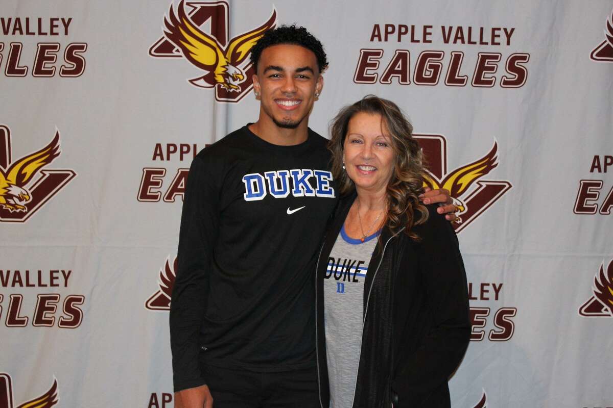 Mom’s coaching, cancer battle shaped Spurs’ Tre Jones
