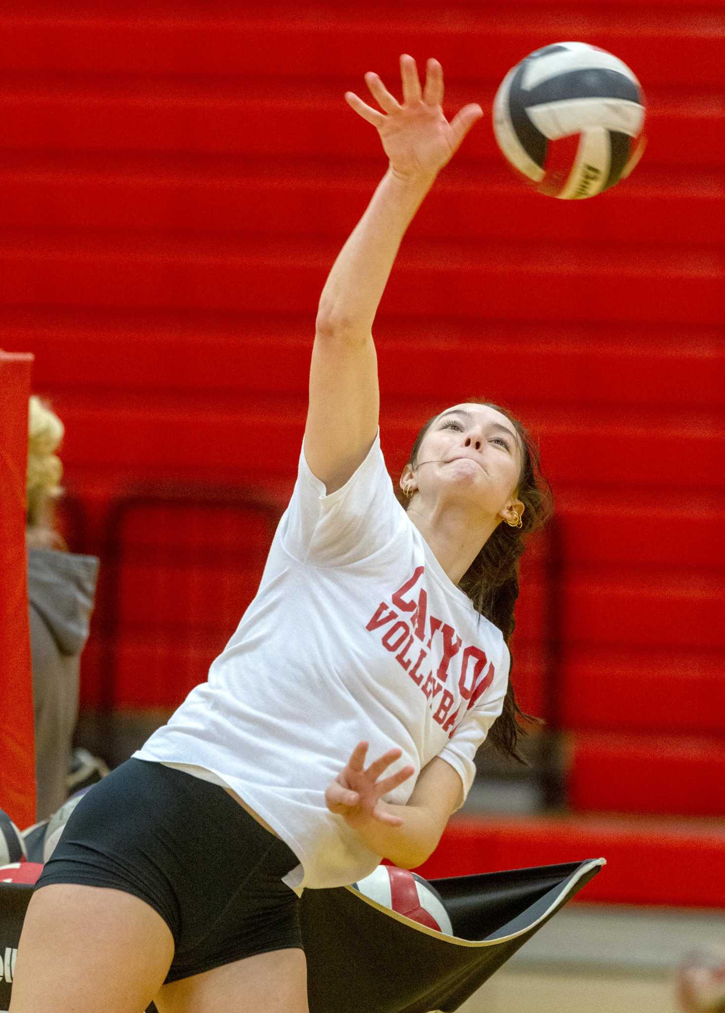 Canyon volleyball finds motivation through disappointment