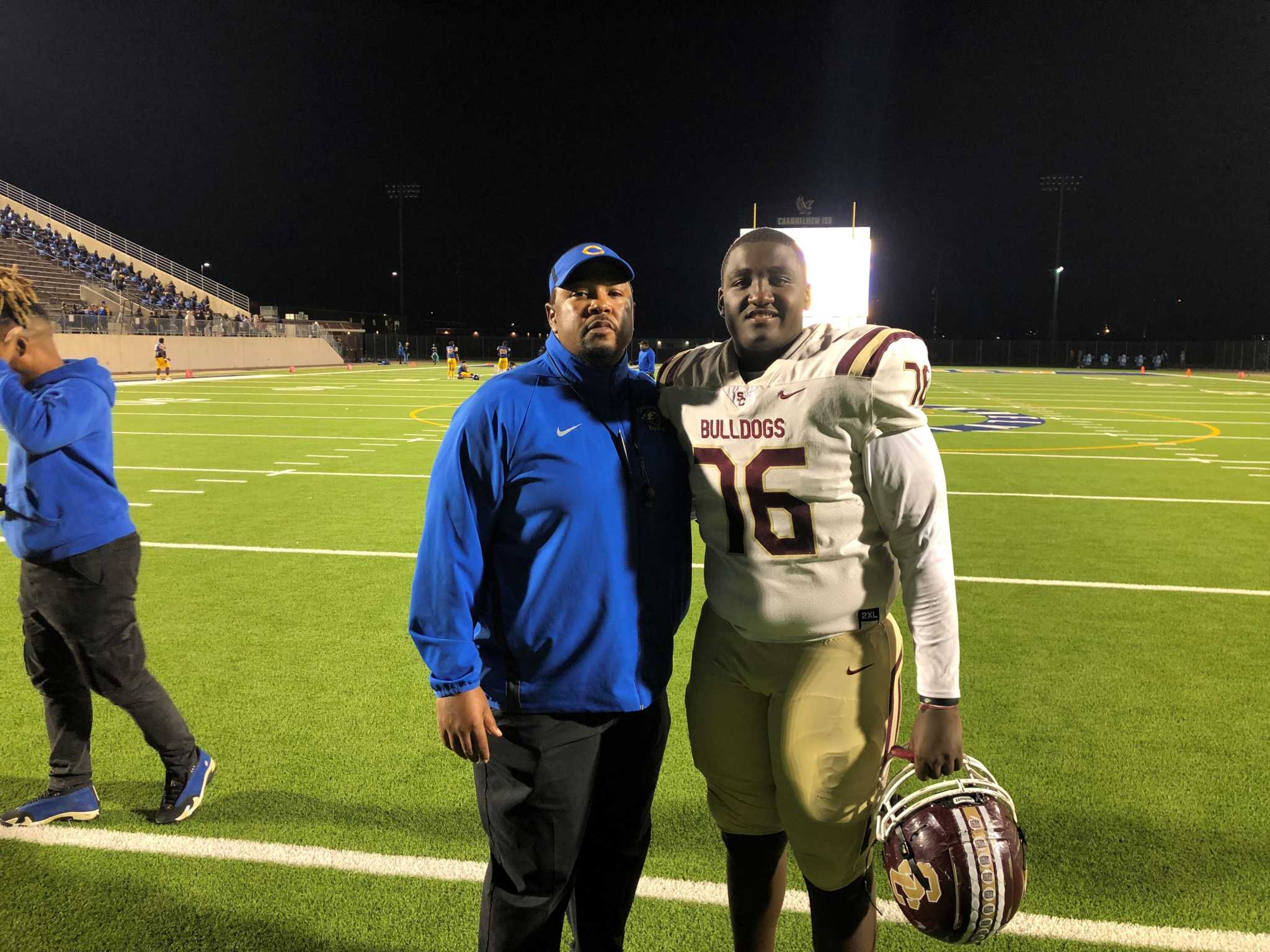 Randle family looking to area round after bi-district battle