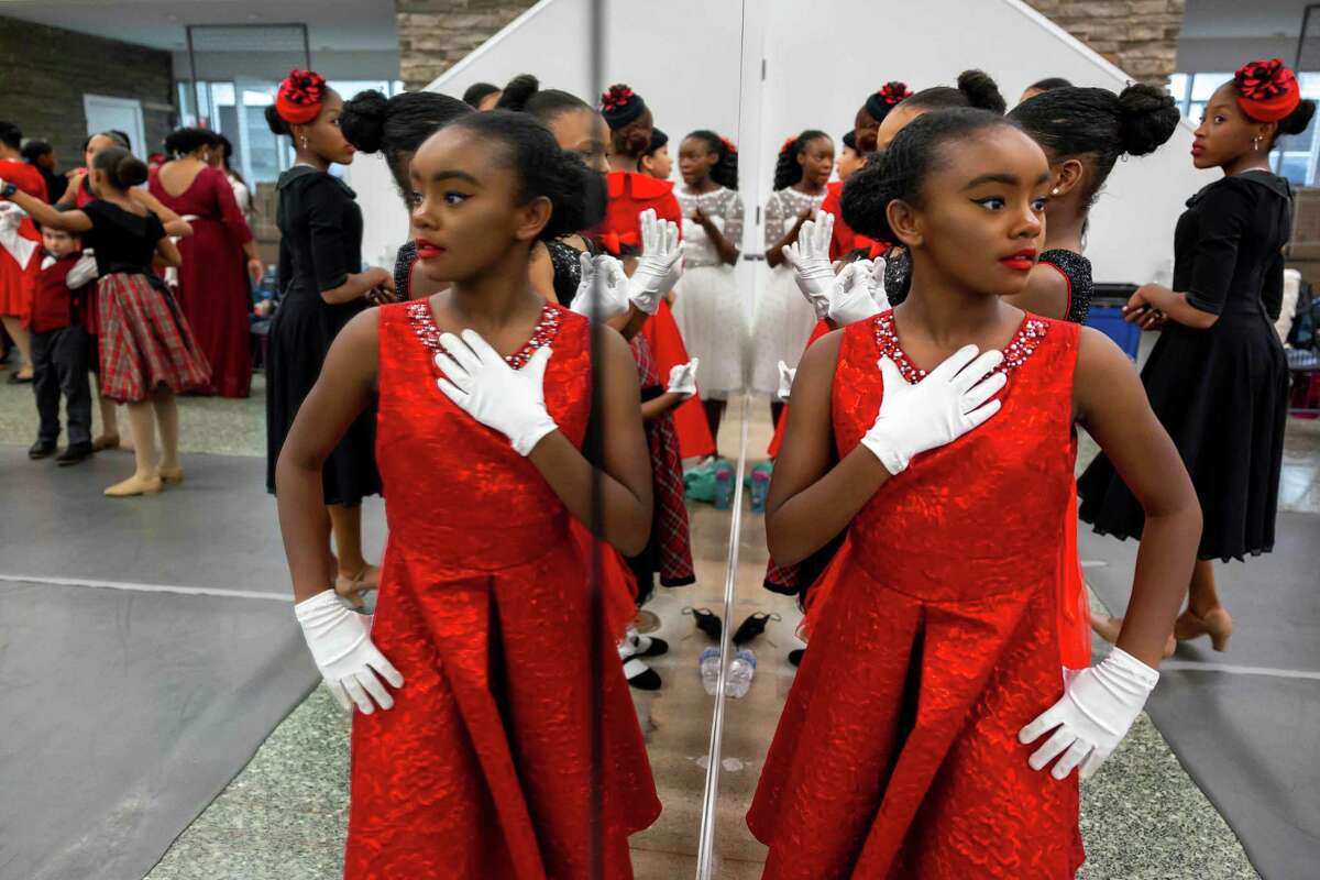 Sewing: Urban Nutcracker puts a Houston spin on the classic ballet, and ...