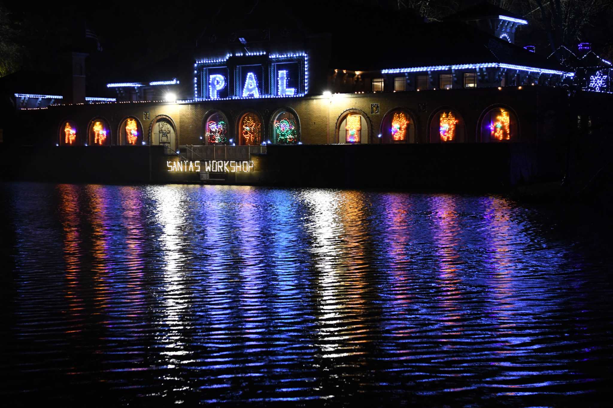 Albany PAL mulls sale of Holiday Lights equipment