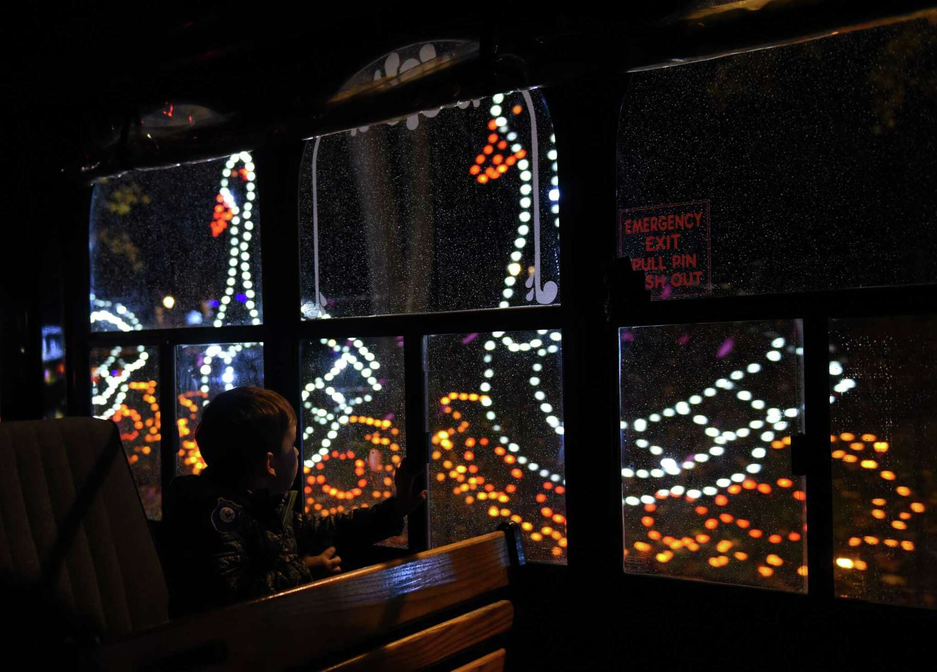 Albany PAL mulls sale of Holiday Lights equipment