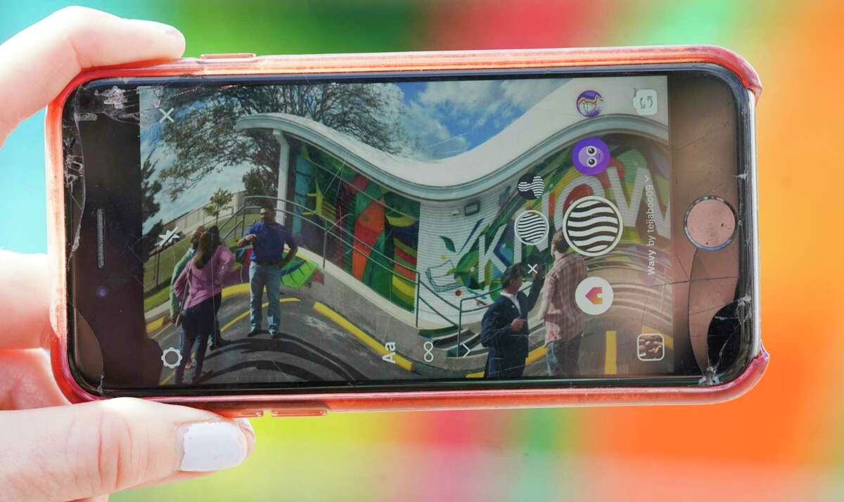 Aldine Branch Library debuts city’s first public augmented reality mural