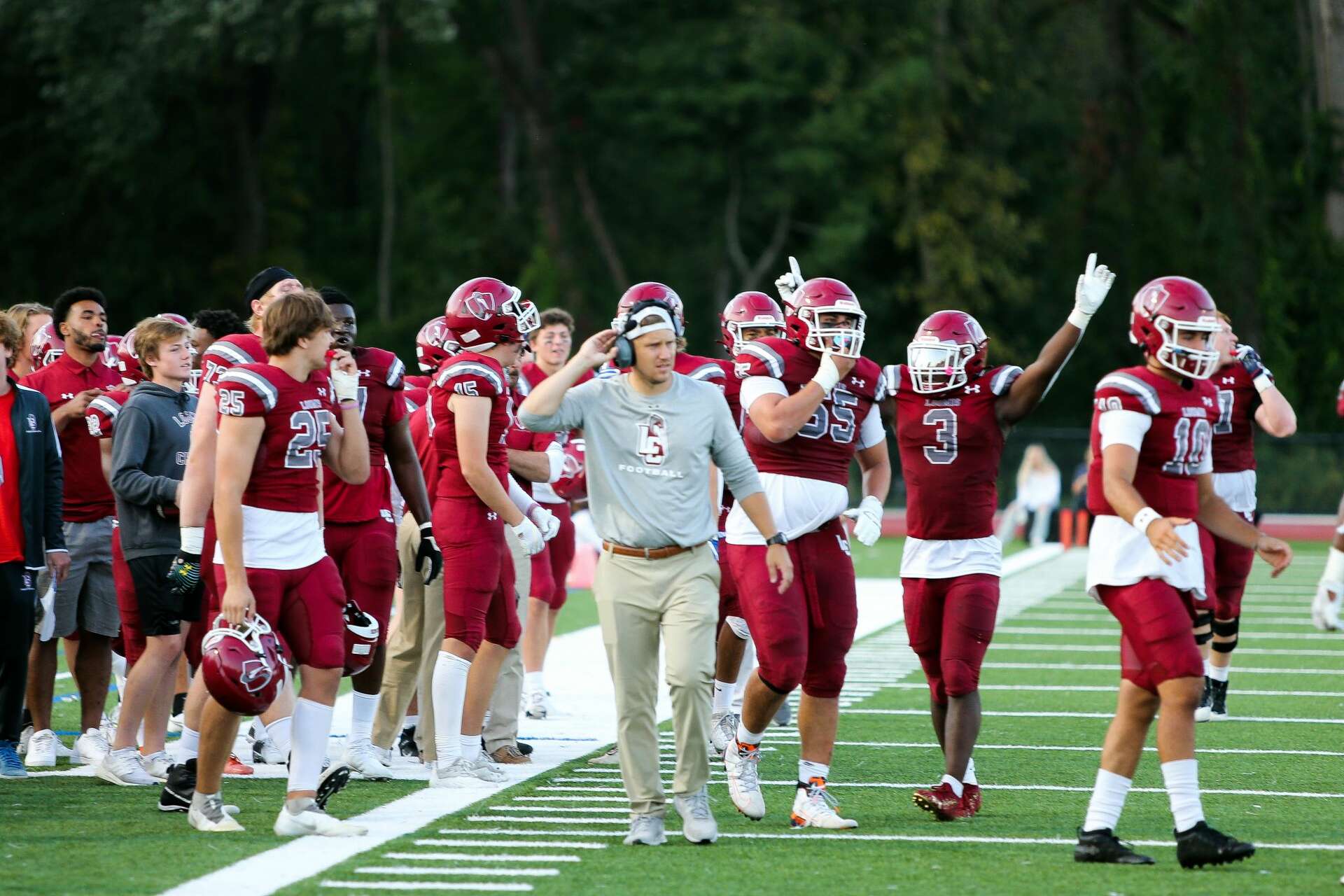 Moore has talented Loomis Chaffee playing for first NEPSAC bowl ...