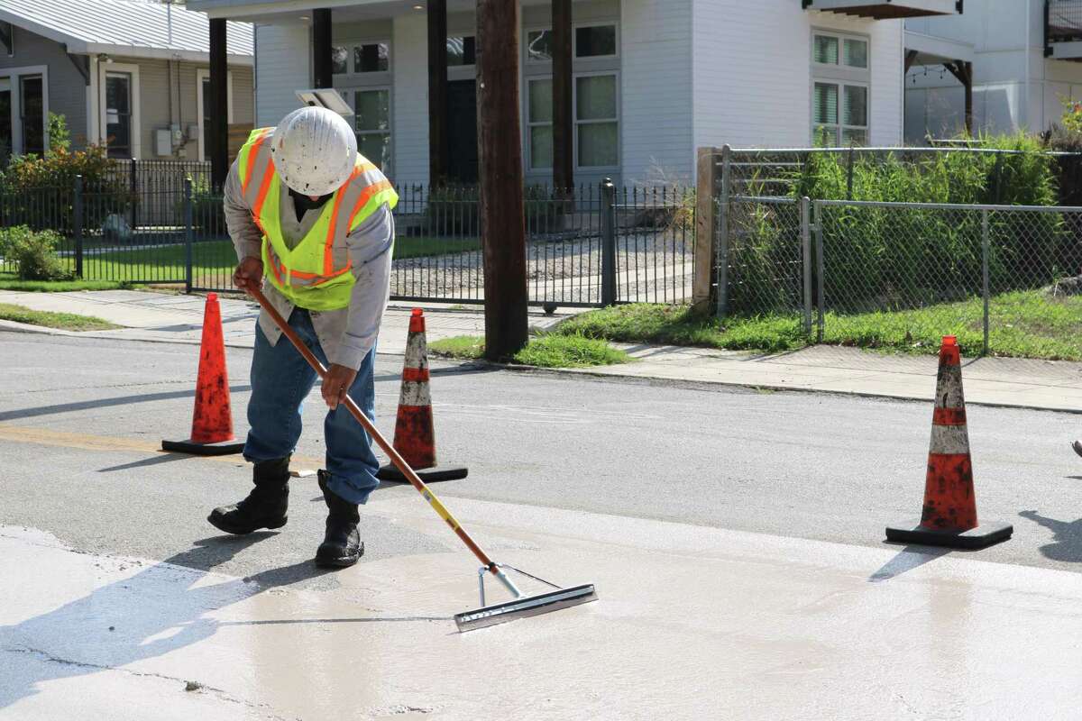 Meet ‘cool pavement,’ San Antonio’s solution to cooling down streets