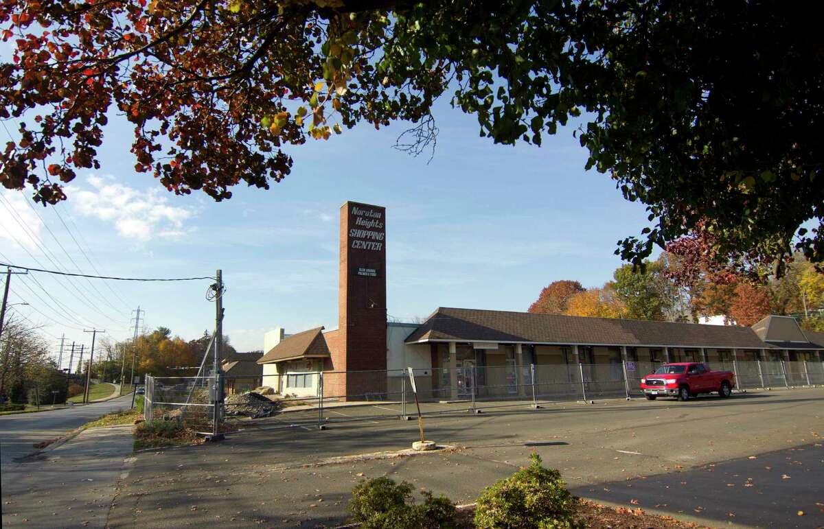 Noroton Heights plan adjusted to get initial OK from Darien board