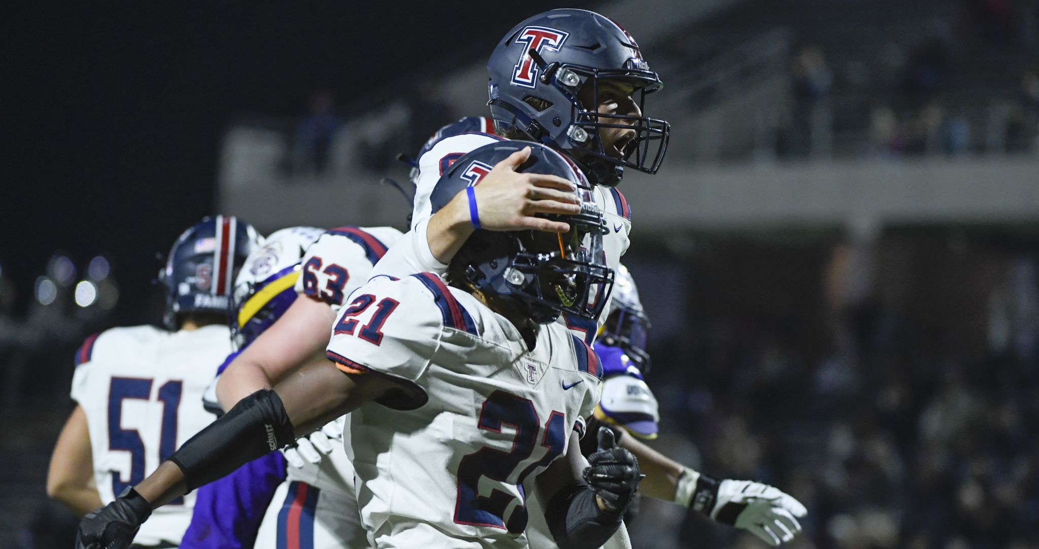 Tompkins topples Jersey Village in area round