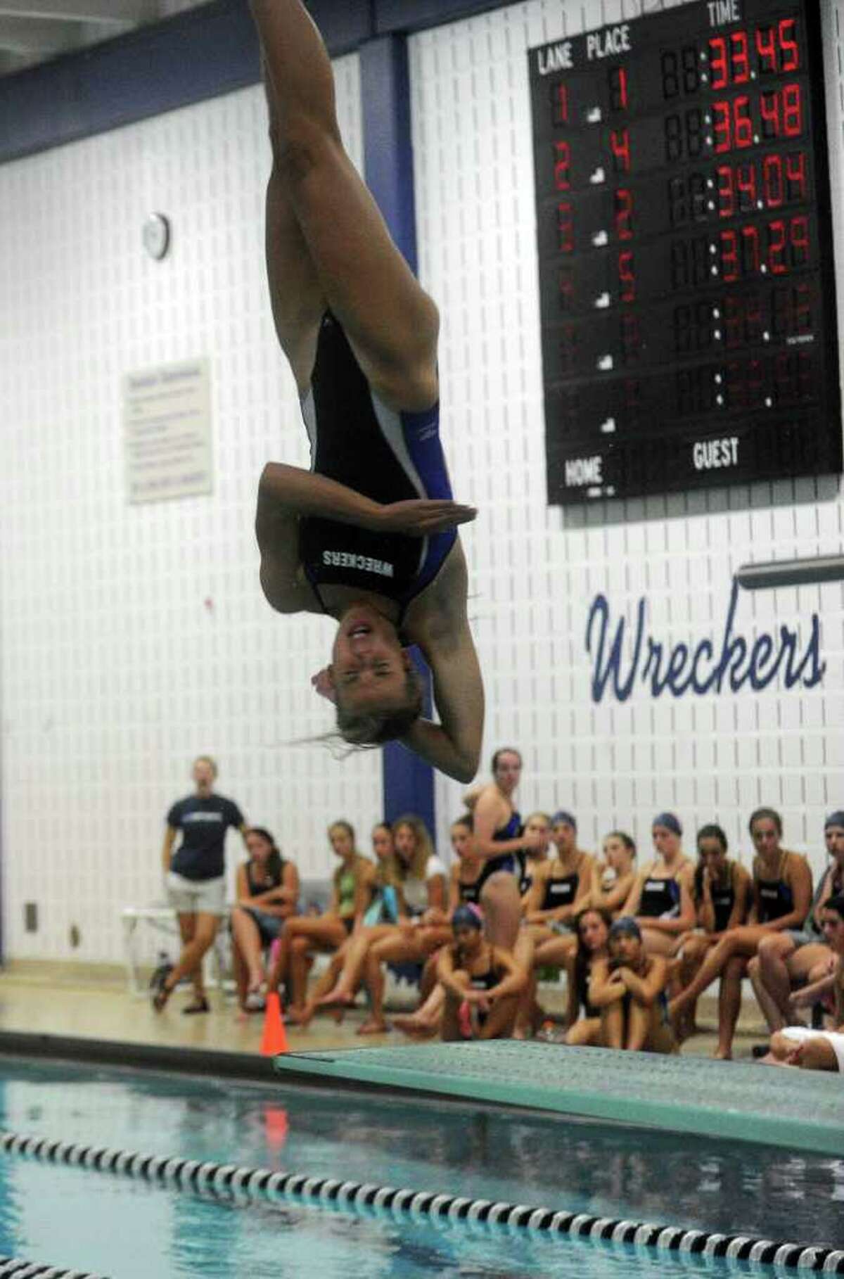 Trumbull beats Lady Wreckers