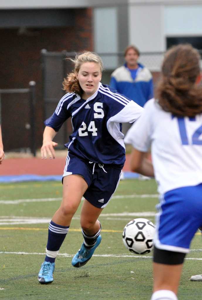 Lady Wreckers play Ludlowe to 0-0 tie