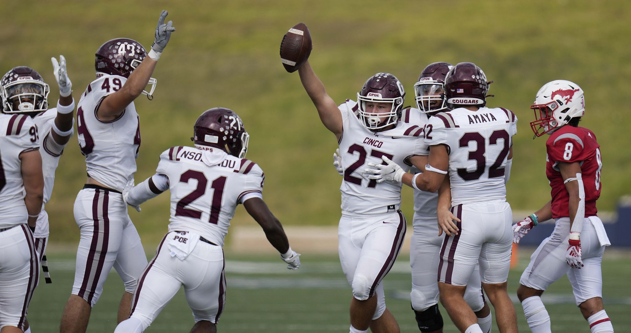 Cinco Ranch cruises past Memorial in area round