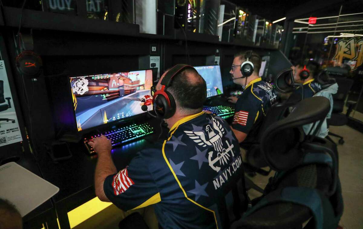 Esports players square off against U.S. Navy team at Pearland tournament