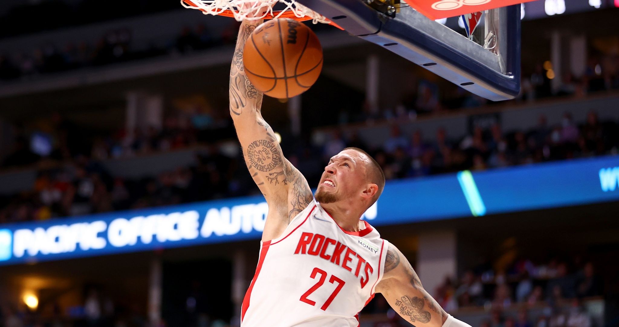 Rockets' Daniel Theis enjoys Boston homecoming