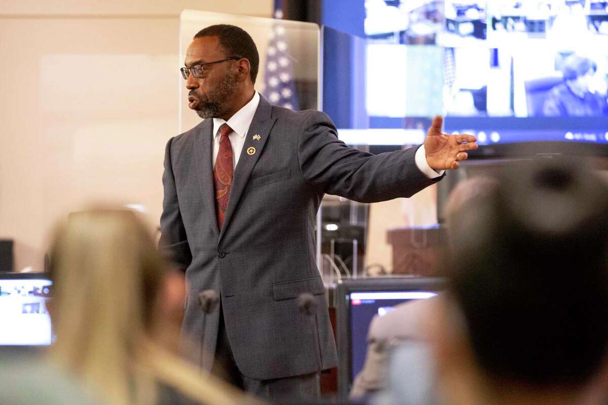 Bail reduced, but charge remains, for San Antonio man accused of ...