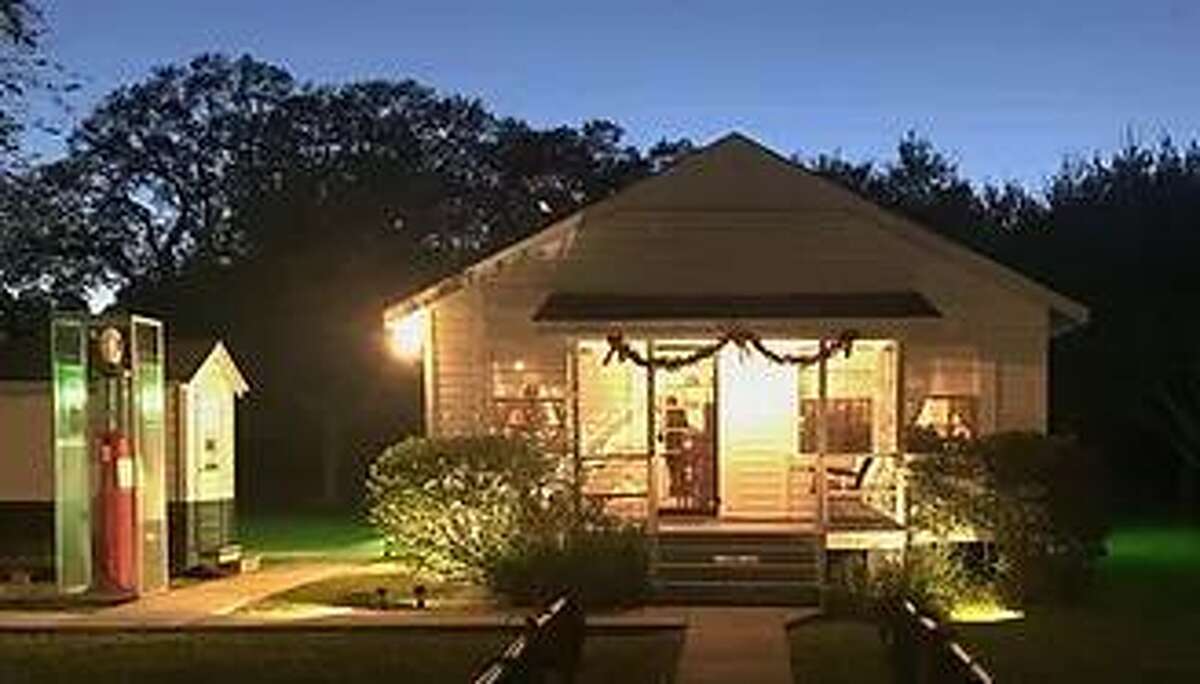 Tomball Museum Center offering candlelight tours in December