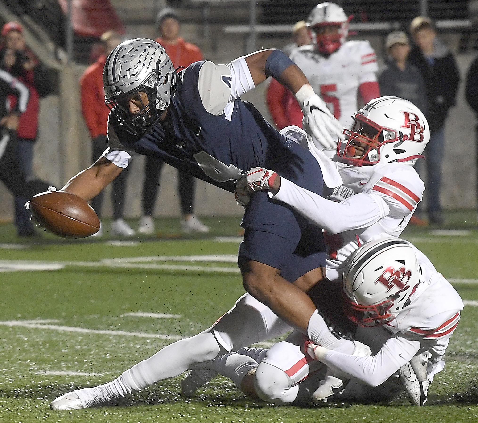 WO-S blows by Bellville, advances to state quarterfinals