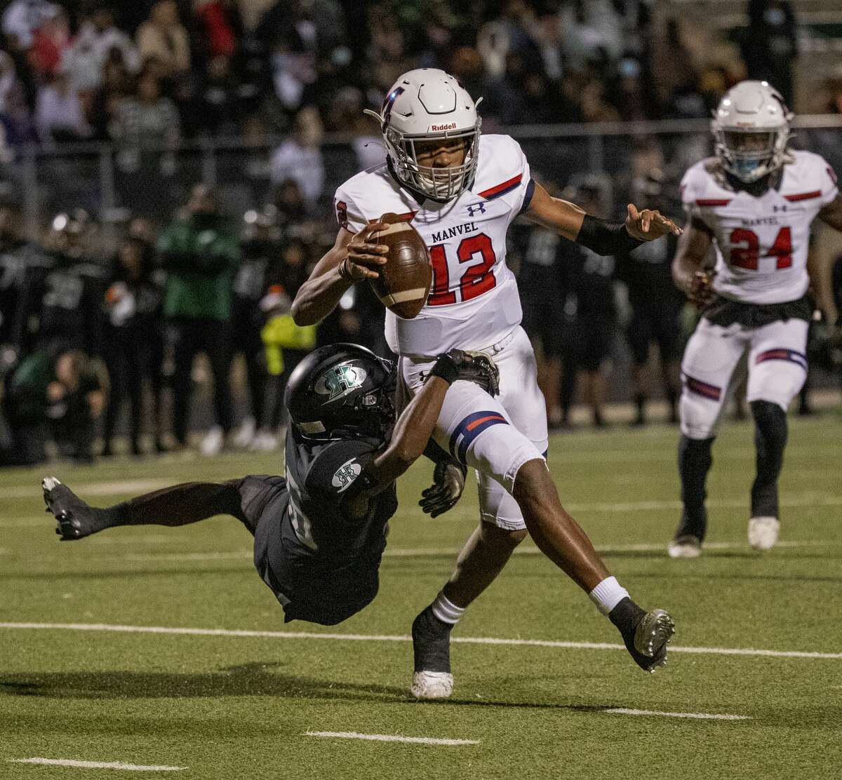 Hightower takes down Manvel for playoff victory
