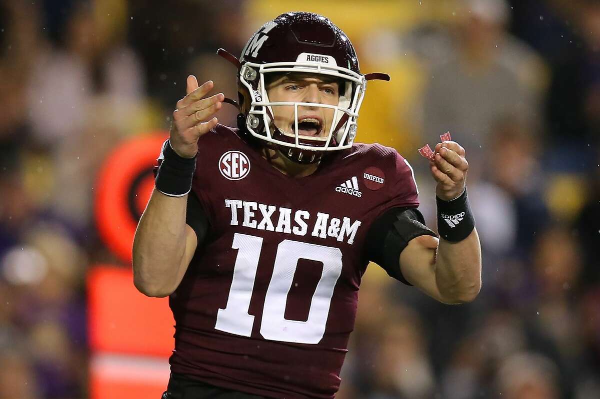 Texas A&M QB Zach Calzada in transfer portal, won't play in Gator Bowl