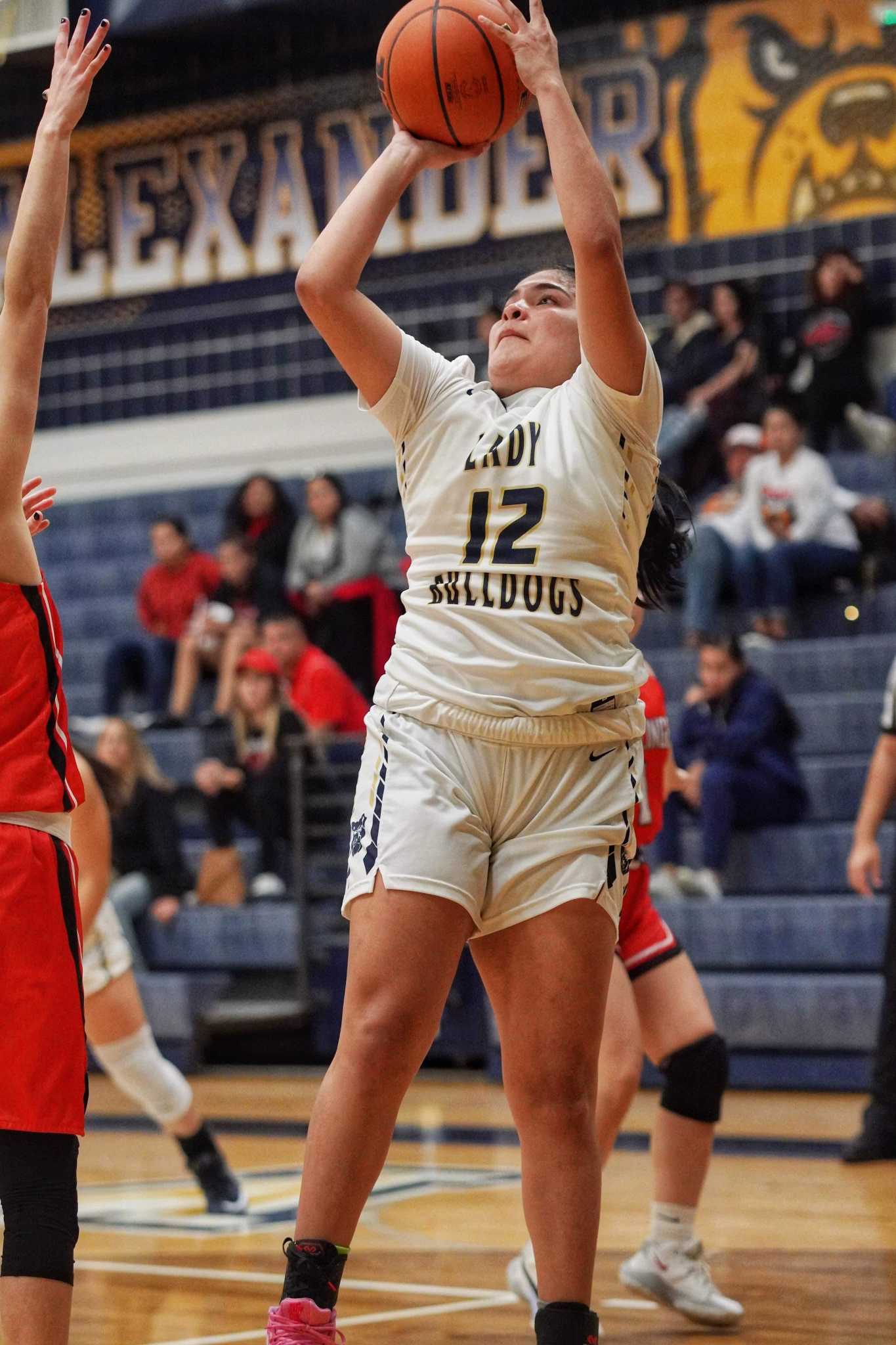 Villalobos’ game winner helps Alexander beat Harlingen