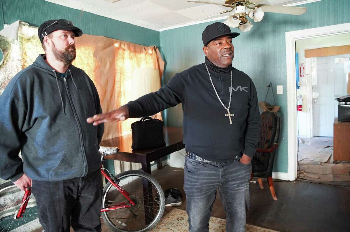 Unconventional Houston shelter signals shift in housing reform to ...
