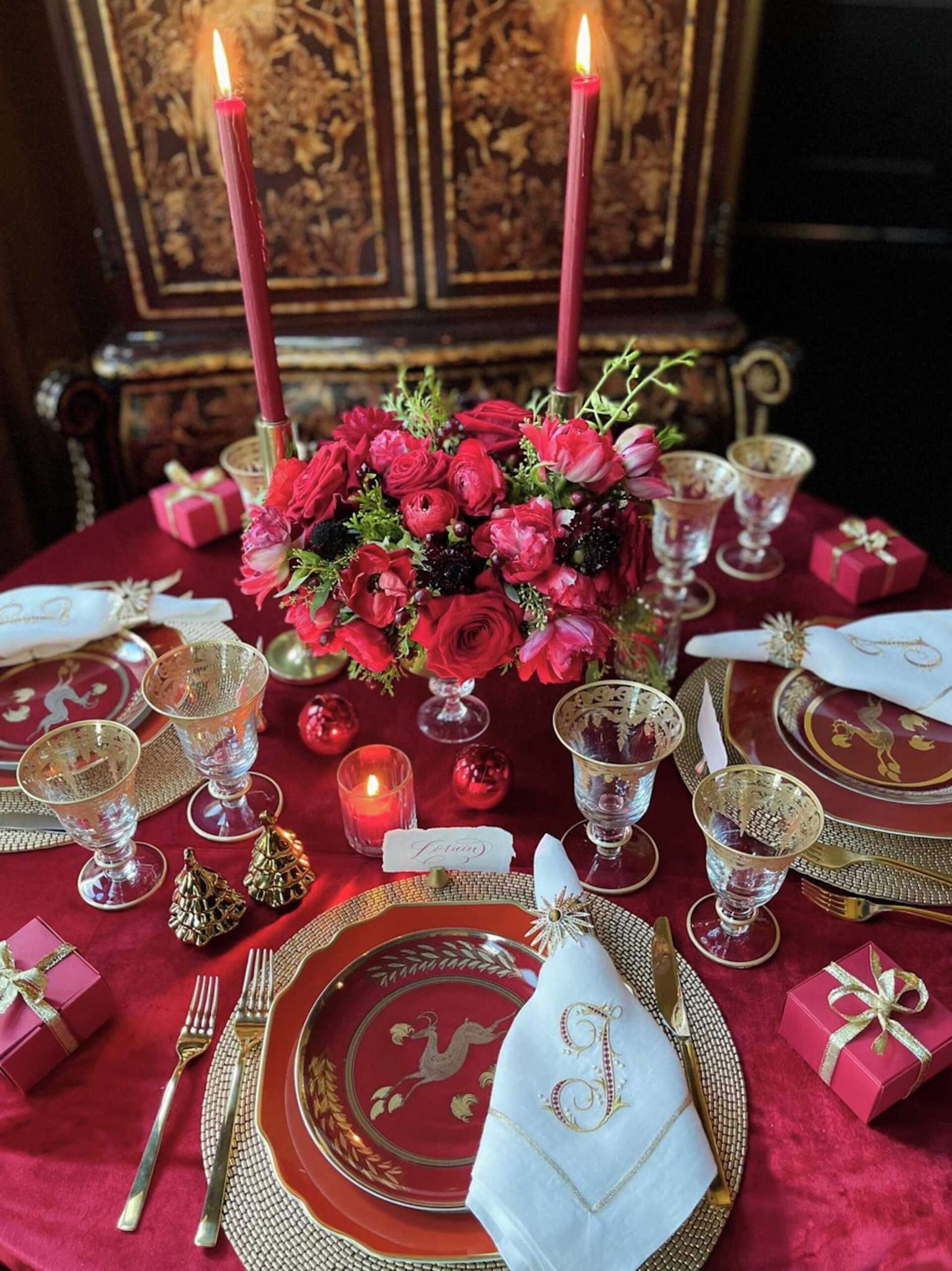 Planning a holiday party? Here’s advice from Houston tabletop expert ...