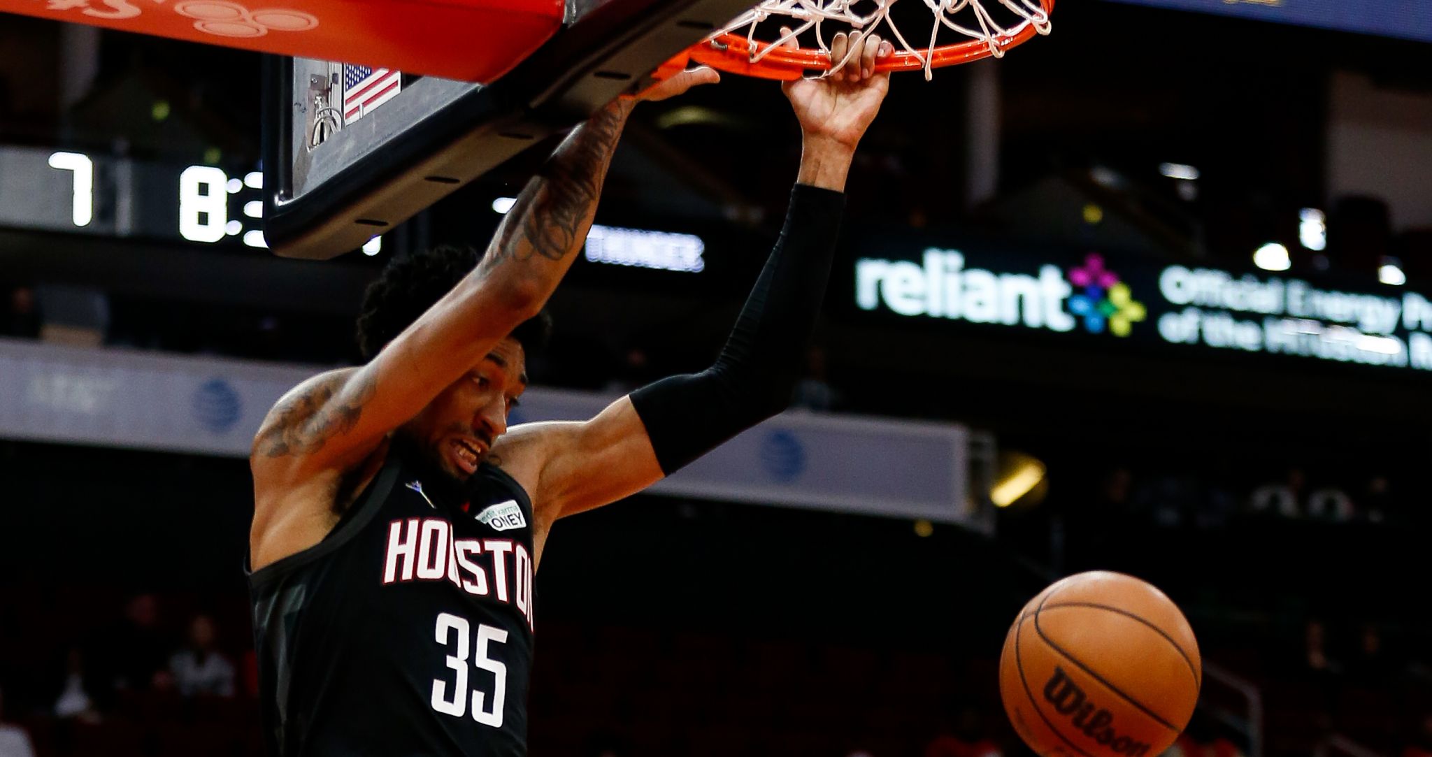 Christian Wood leads Rockets over Thunder for 3rd straight win