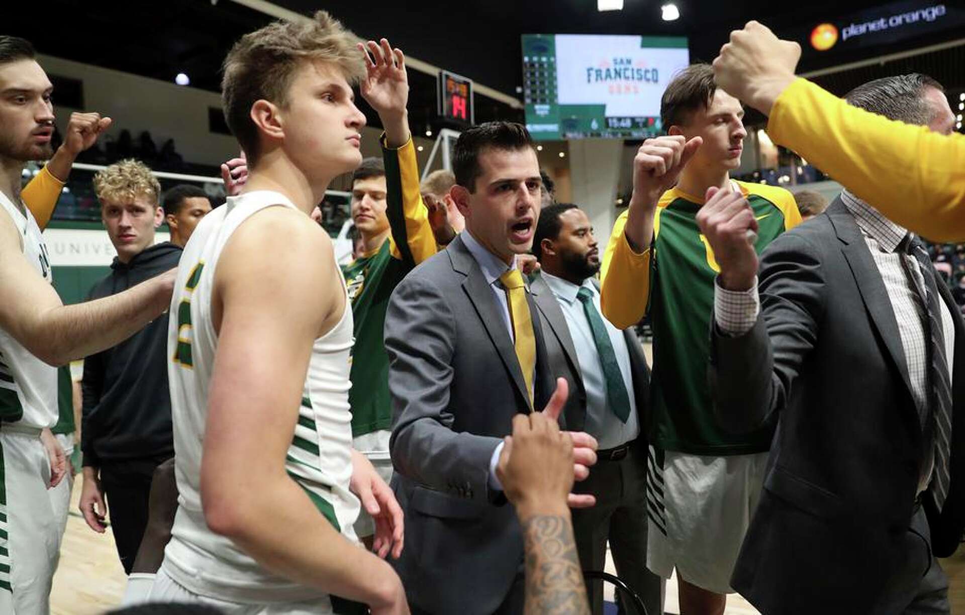 How a 36-year-old up-and-comer is helping restore USF basketball’s ...