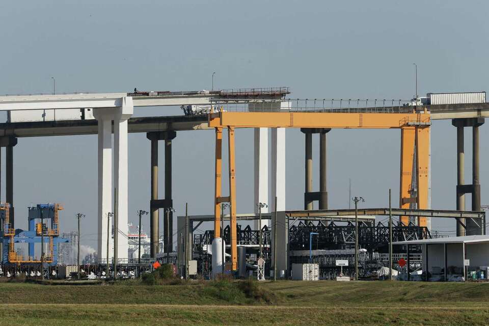 Harris County to spend nearly $300M more to fix Ship Channel Bridge ...
