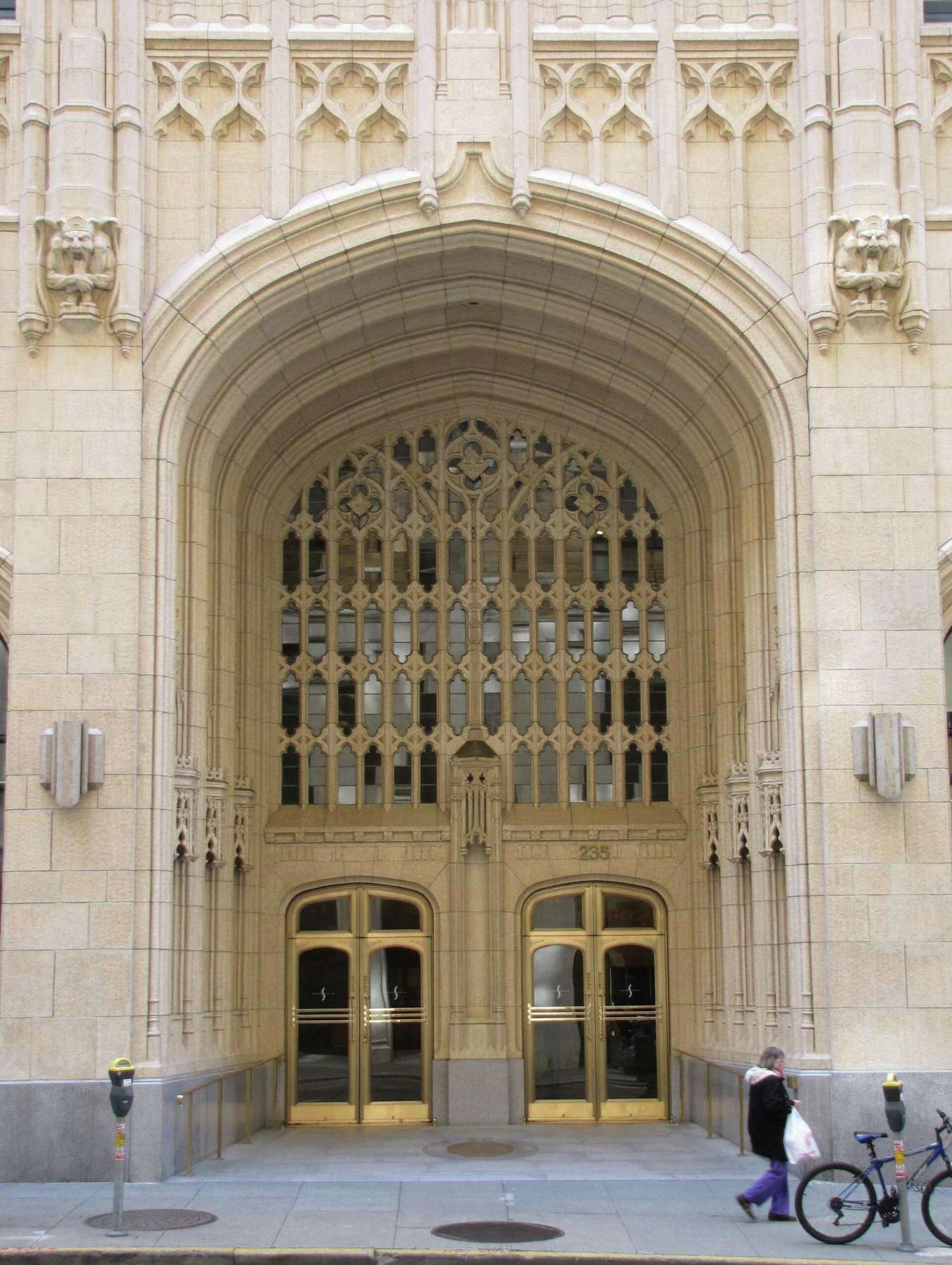 Architecture tour of San Francisco’s Financial District