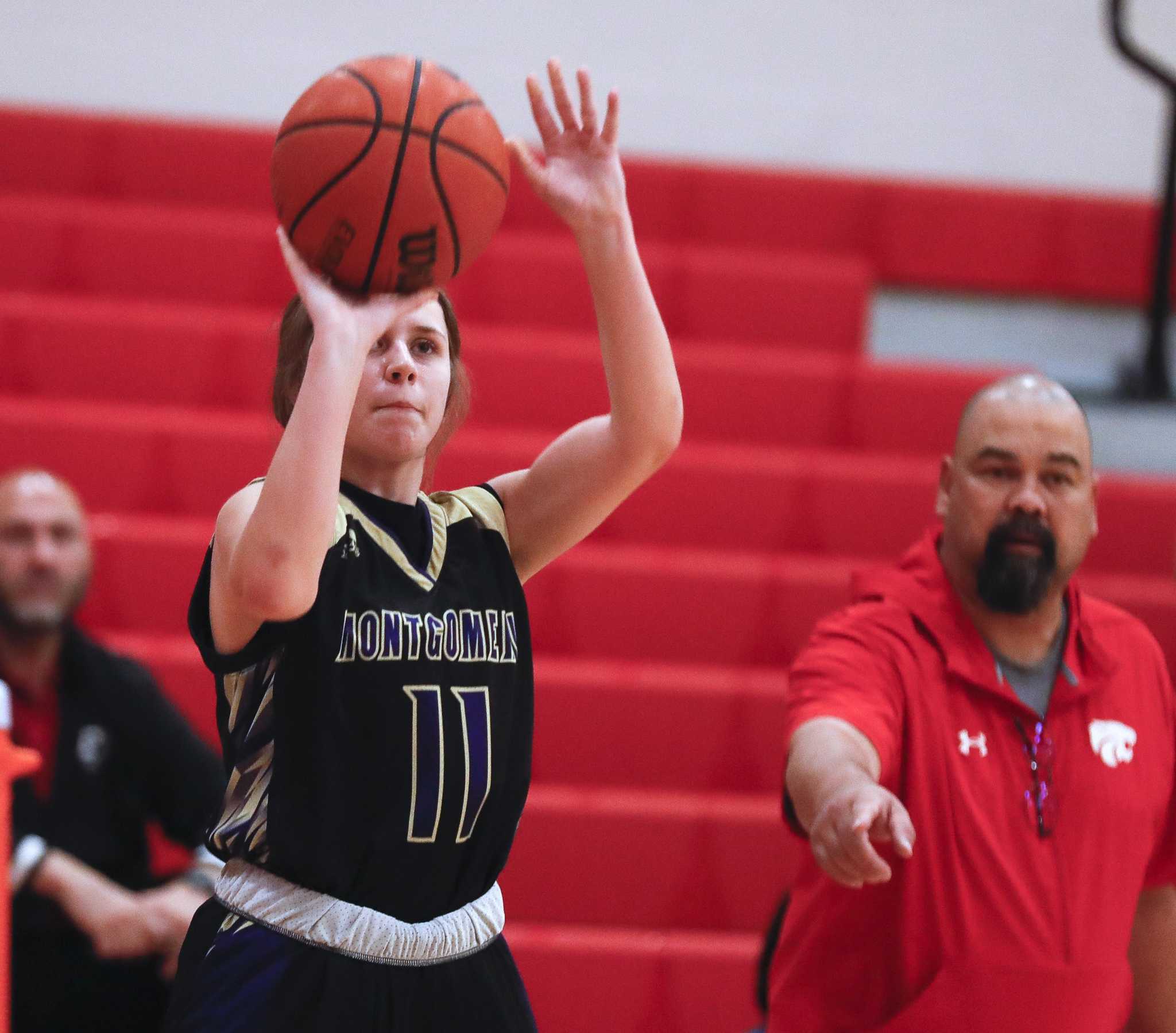 Hoops roundup: No. 12 Montgomery edges Spring Woods; Lady Highlanders ...