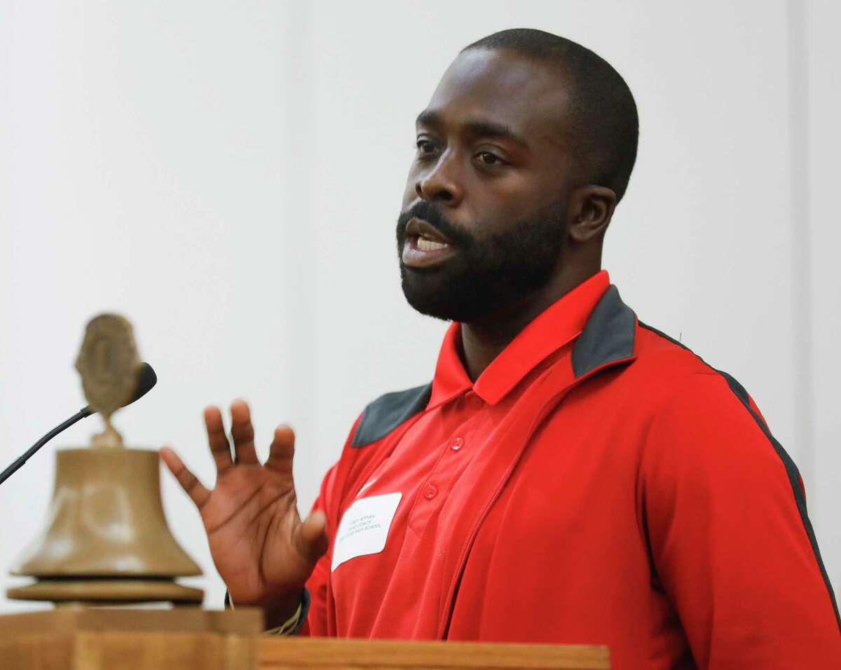 County basketball coaches speak at 46th Annual Roundball Roundup