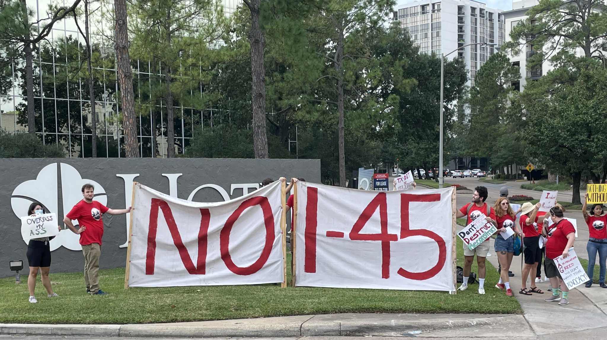 10 ways Houston can embrace climate action this Earth Day