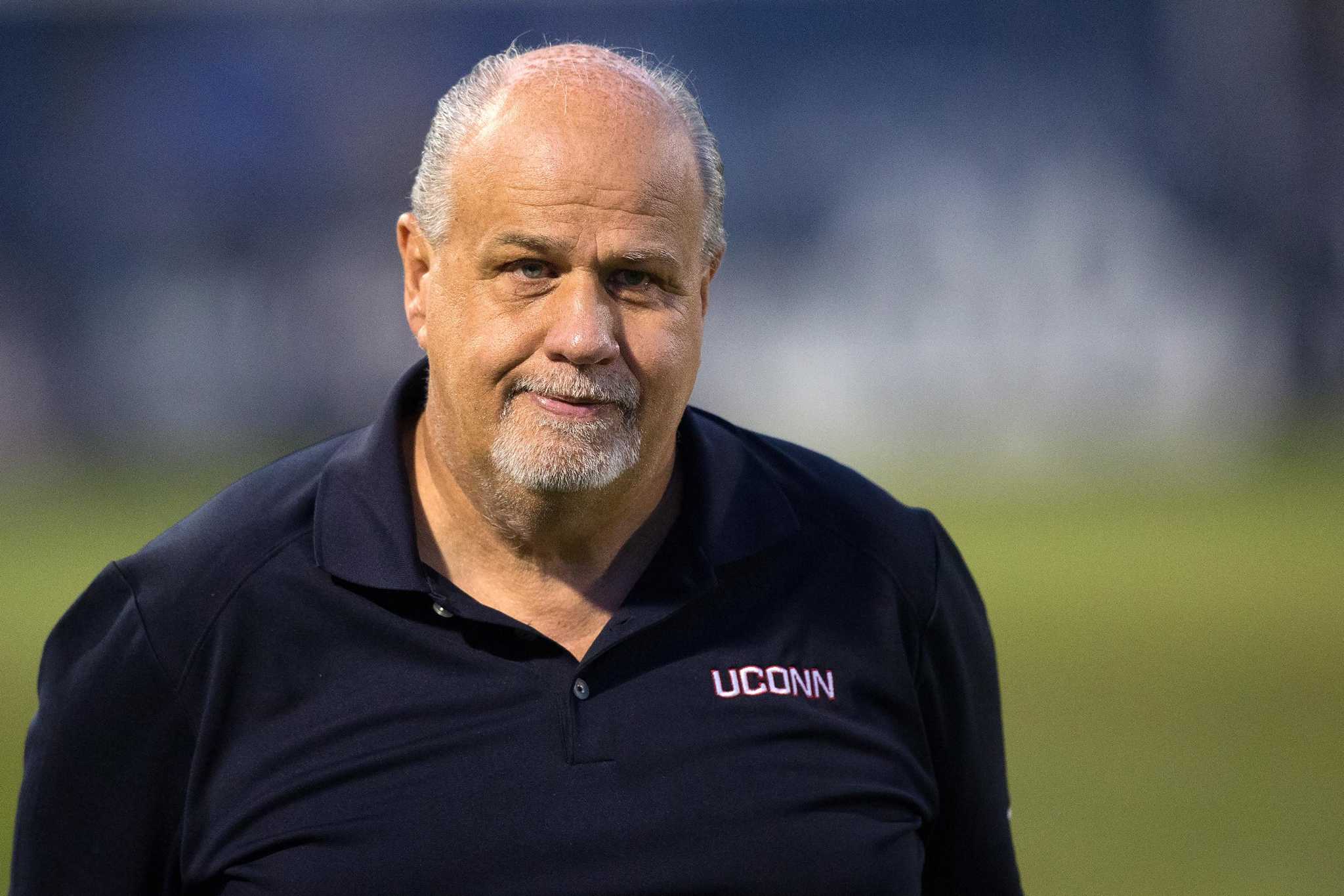 UConn men’s soccer coach Ray Reid retiring to care for his parents