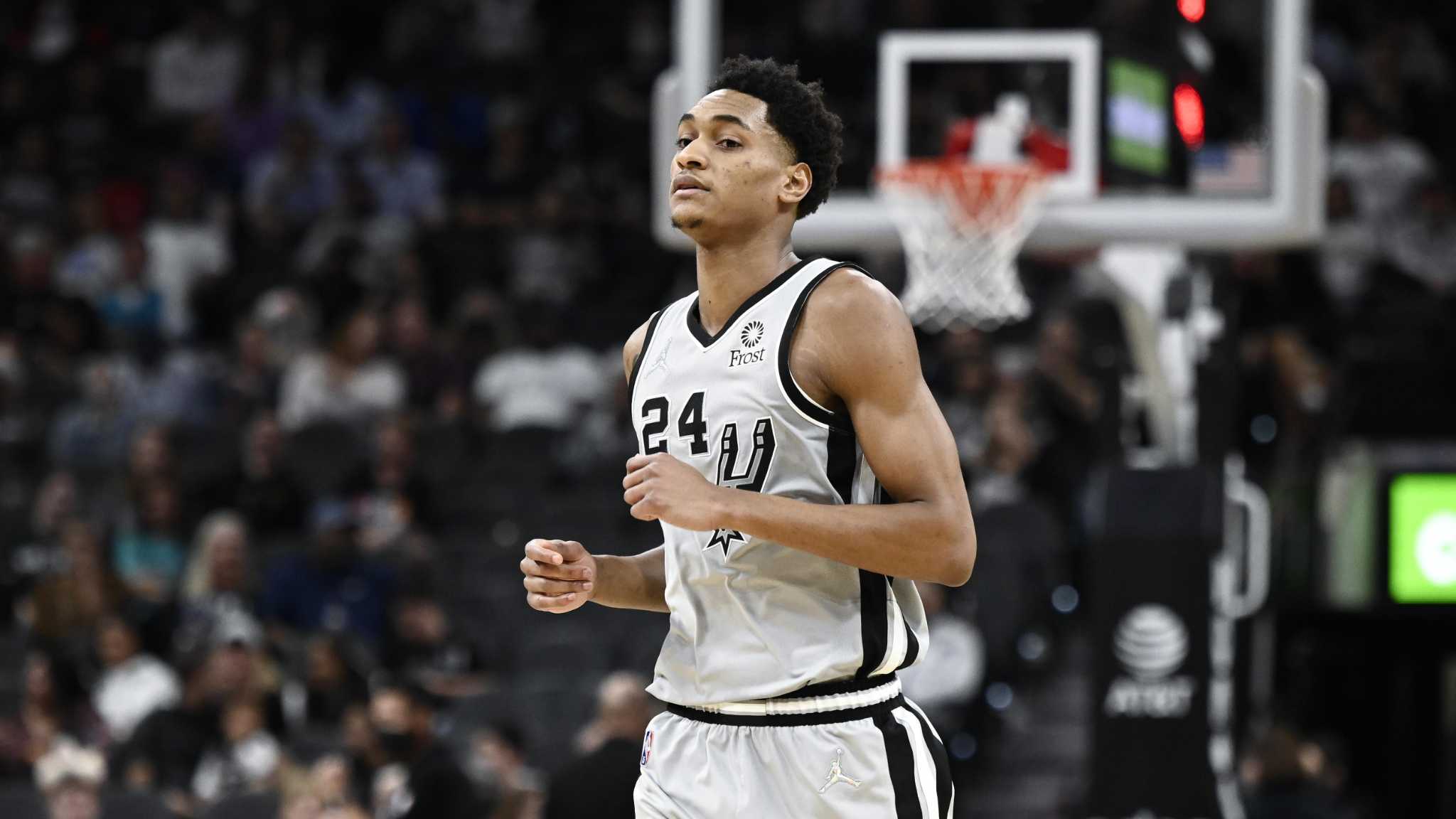Spurs’ Devin Vassell hopes to pick up where he left off before injury