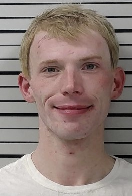 Alton man charged in connection to burglary
