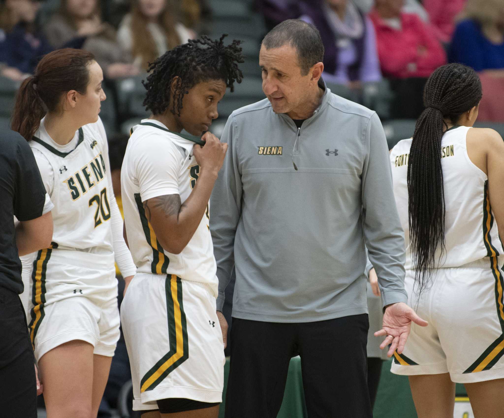Winless Siena women's basketball opens MAAC play Monday