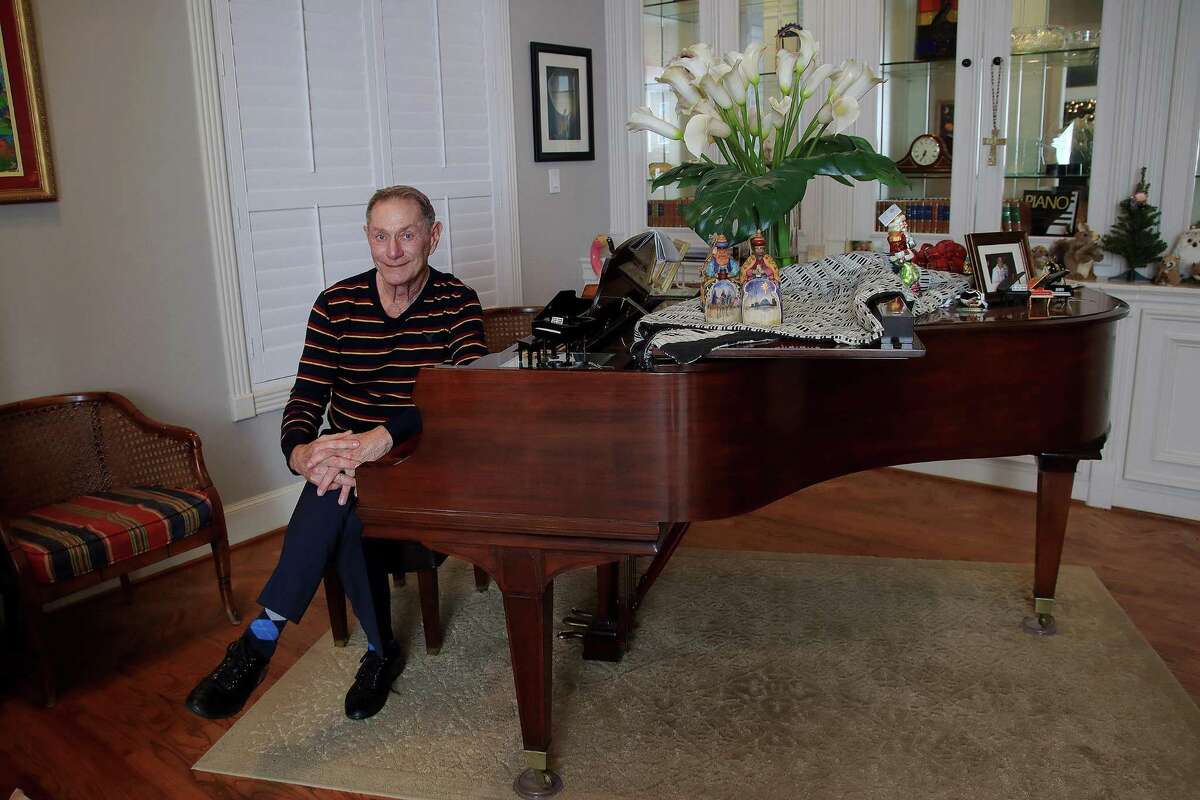 Pasadena ISD official’s cabarets have raised $200K for charities