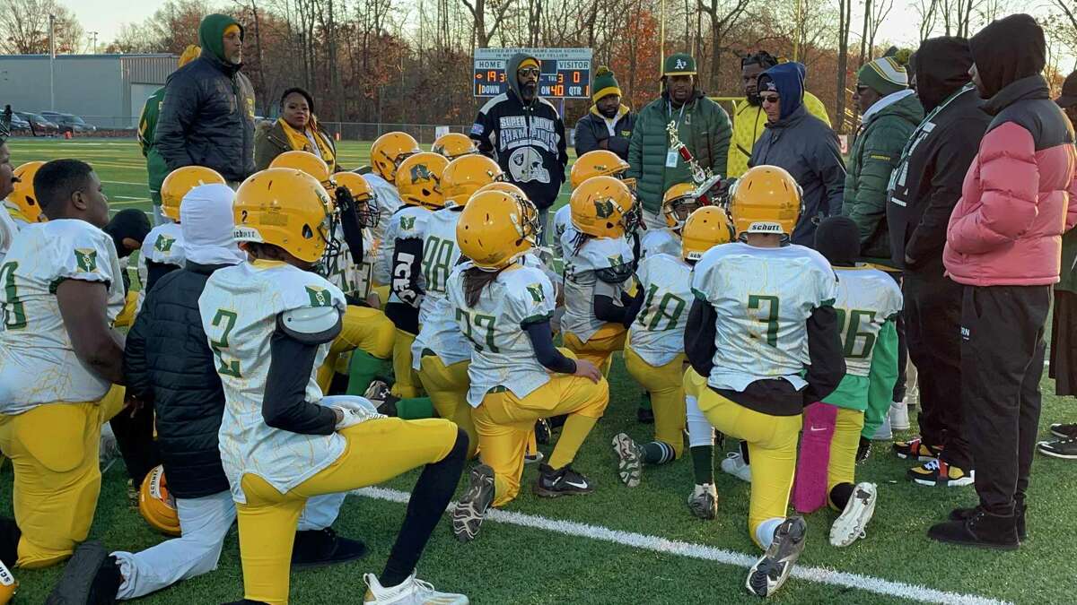 In ‘comeback season,’ Hamden Pop Warner nearly sends 2 teams to nationals