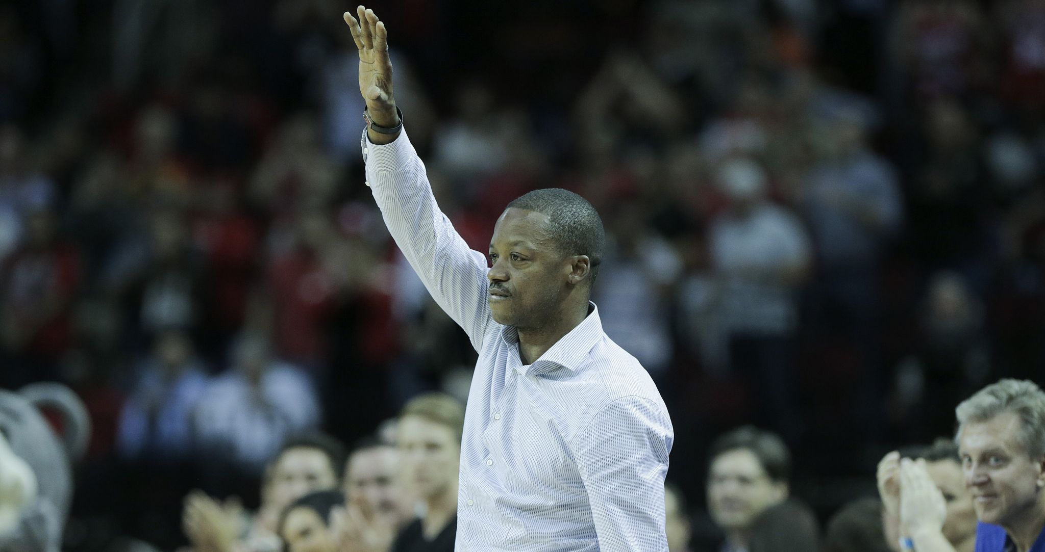 Rockets honor Steve Francis as part of Friday Flashback series