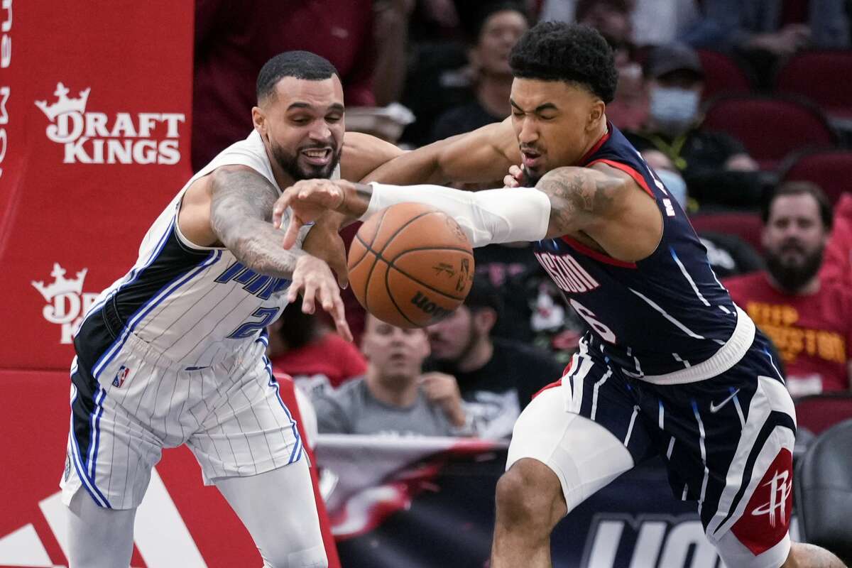 Eric Gordon lifts Rockets past Magic for 5th straight win